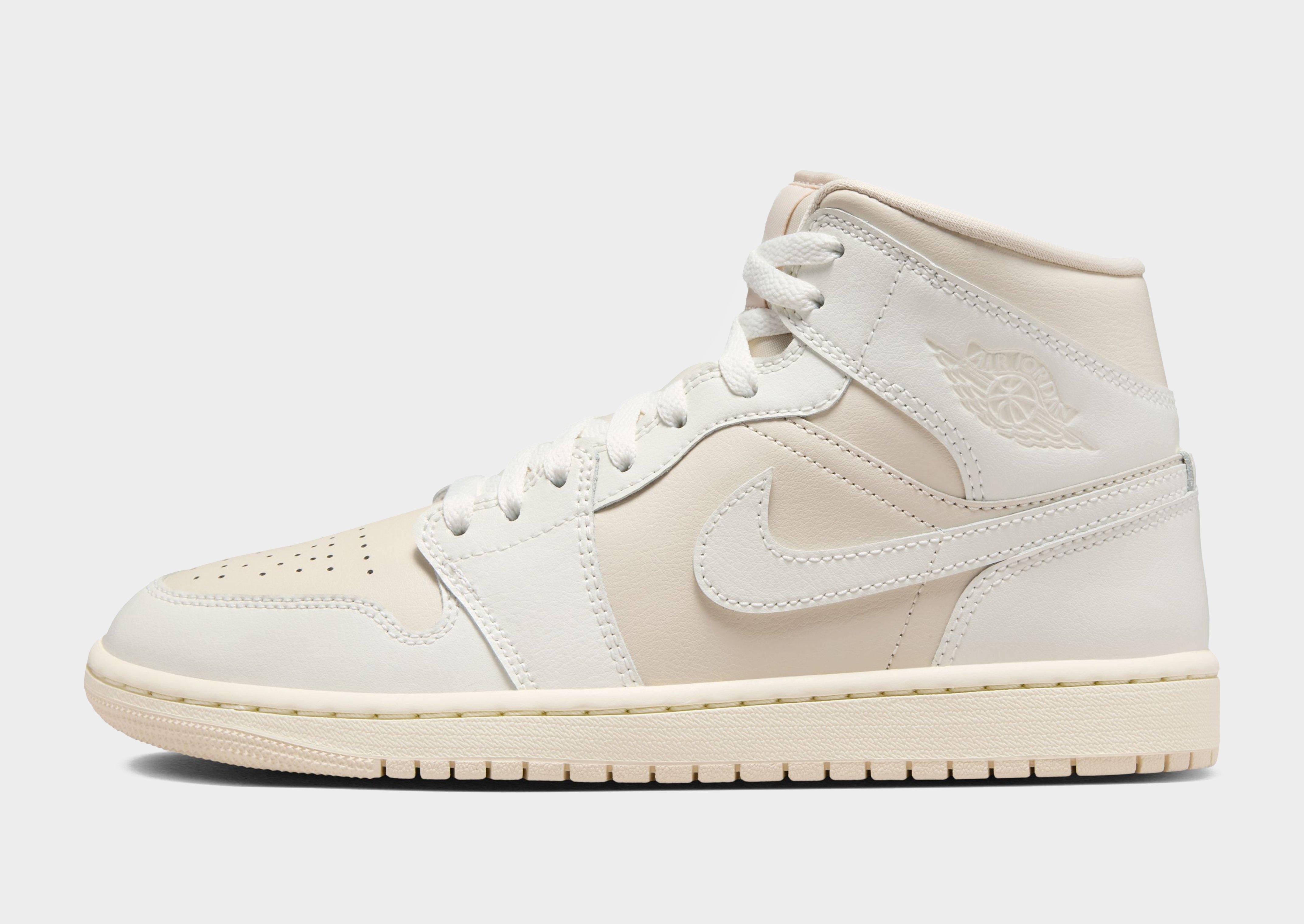 Jordan Air 1 Mid Women's