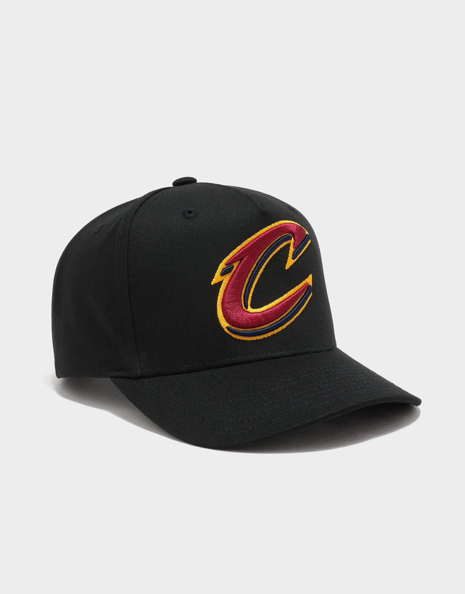 Mitchell & Ness Team Colour Logo Mvp Cavs Cap